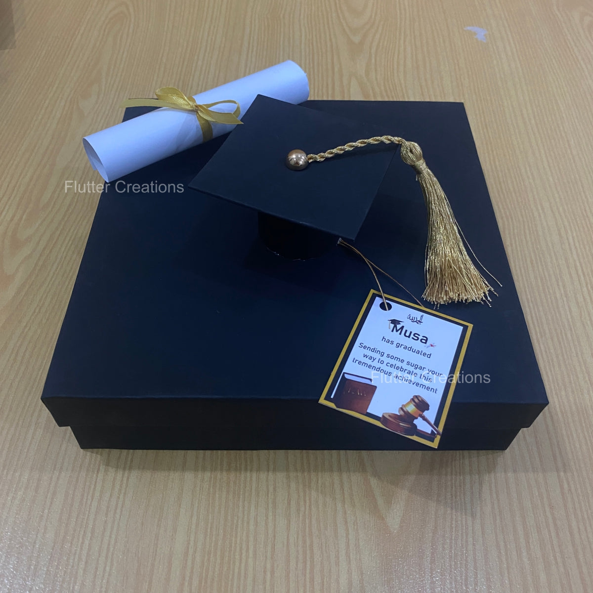 Graduation Box with Cap – fluttercreations